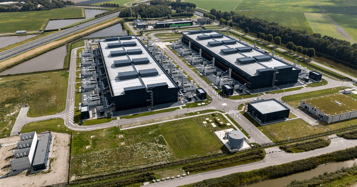 Chevron Wins 20-Year Contract to Power Microsoft Data Center | Rigzone