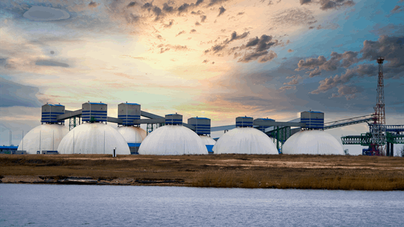 DET Starts Commercial Operations at Second LNG Terminal in Germany ...