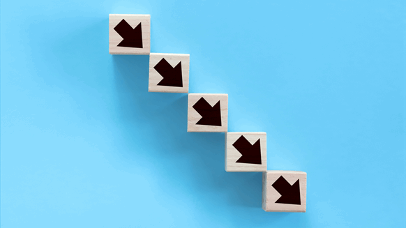 Strategists Forecast 8 Million Barrel USA Crude Inventory Draw | Rigzone