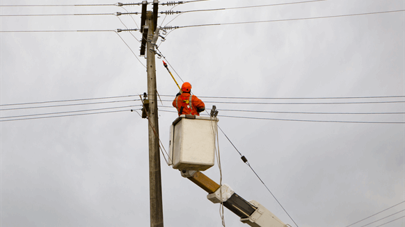 US DOE Offers Additional $2 Billion for Grid Expansion, Upgrades | Rigzone